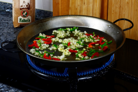 Refrito o Sofrito: Base de Sabor en la Cocina | La Fallera