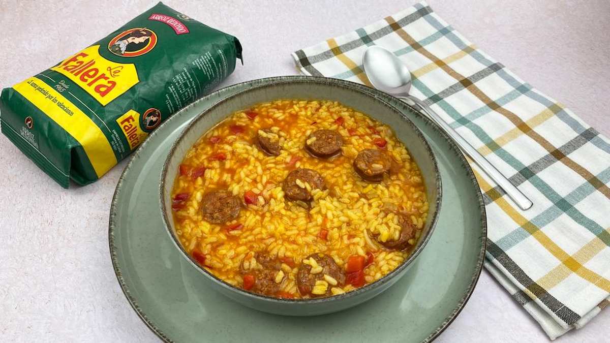 Arroz con chorizo al estilo español: una receta deliciosa y fácil de ...