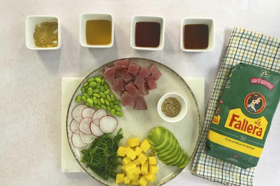 Poke de atún: Receta fresca y fácil para disfrutar en casa | La Fallera