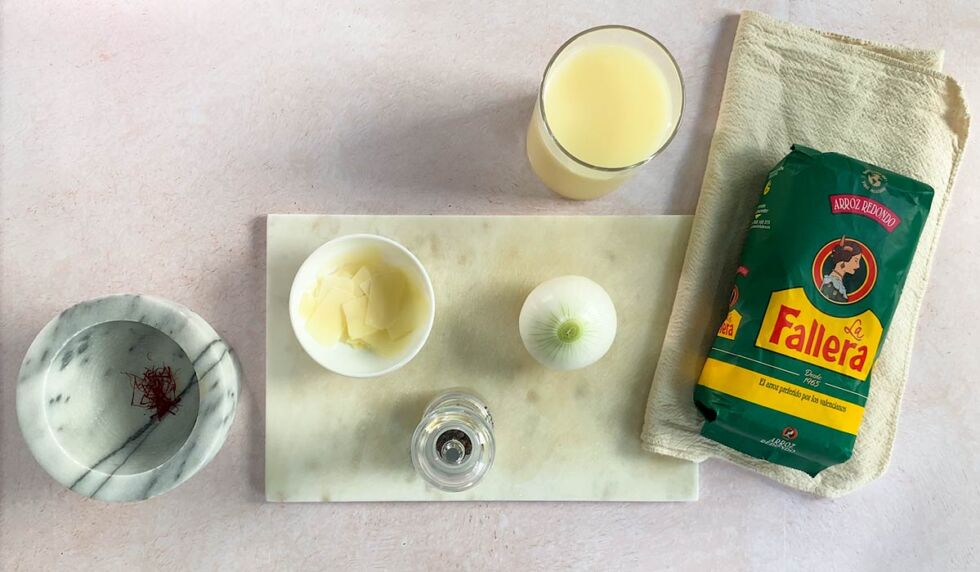 Arroz Con Azafrán: Receta Fácil y Deliciosa | La Fallera